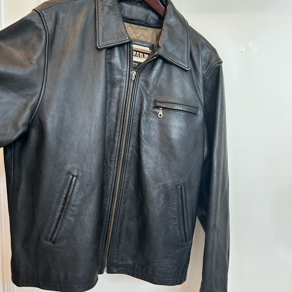 Wilsons Leather | Jackets & Coats | Vintage Wilsons Black Leather ...